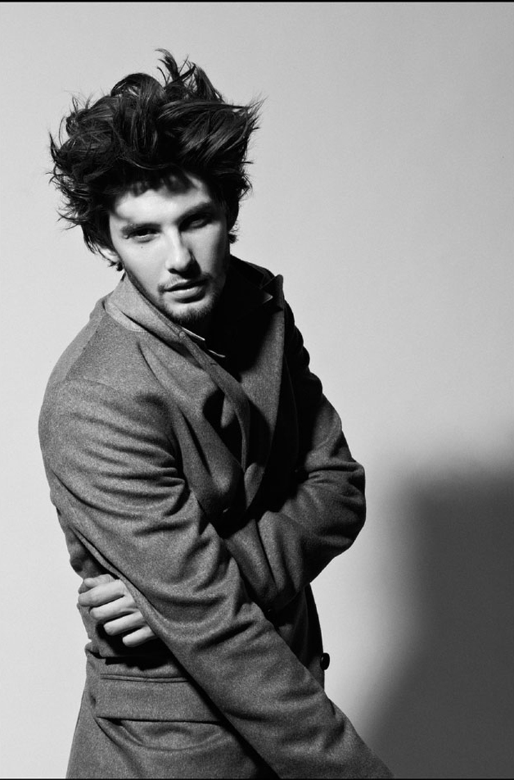 Ben Barnes Photo 184 Of 1167 Pics Wallpaper Photo 341690 Theplace