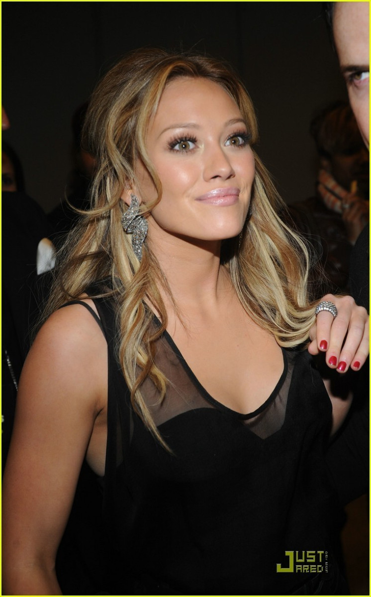 Hilary Duff Photo 353 Of 2879 Pics Wallpaper Photo 121038
