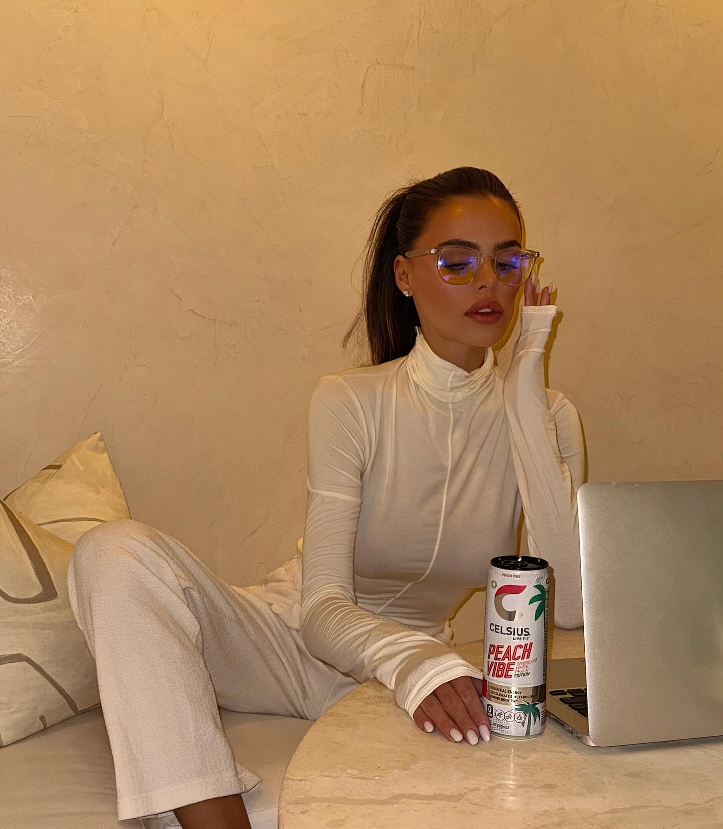 Brooks Nader Instagram | ThePlace-2.com