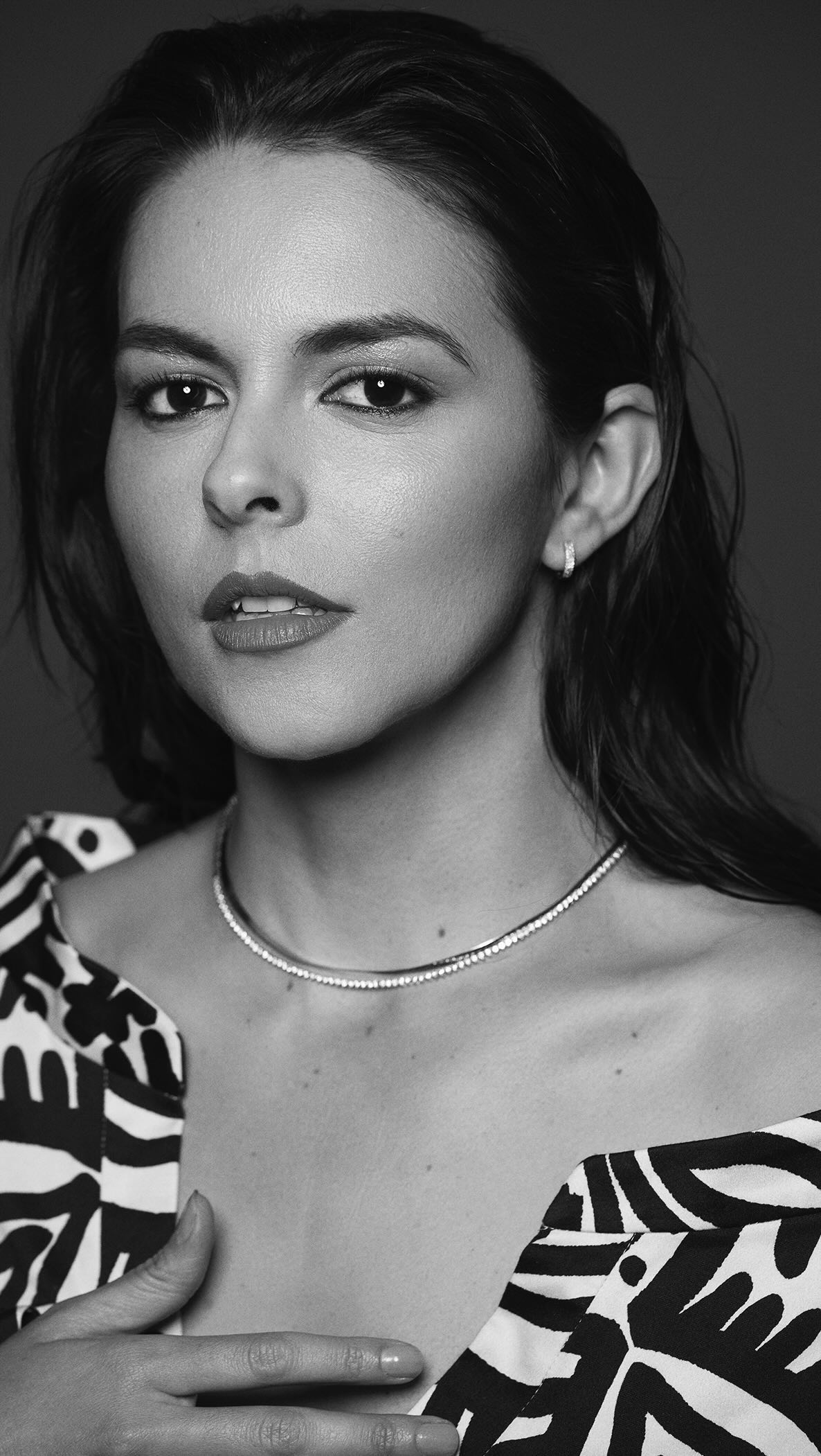 Julieth Restrepo Instagram | ThePlace-2.com